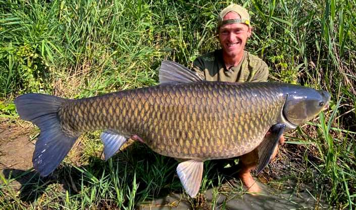 Jakub Vágner chytá rekordní amury! Rybáři ho ale zase kritizují! Co jim ...