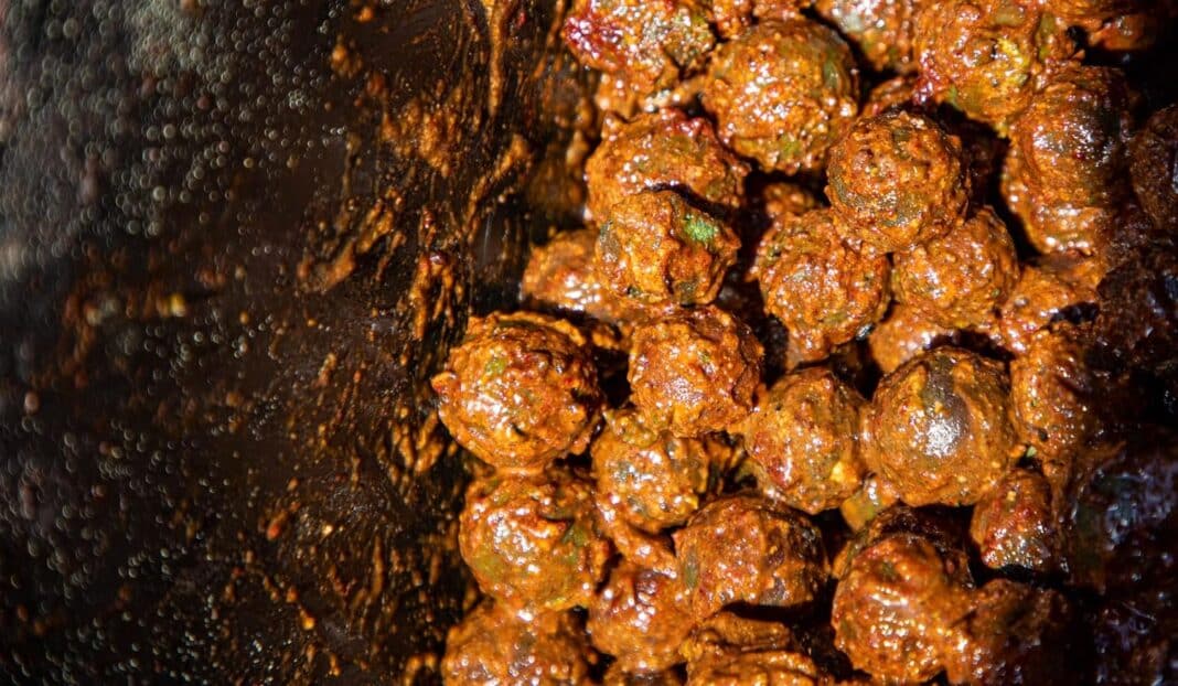 Tohle kapři milují: tekutina za 39 korun udělá z krmení „magnet“ na ...